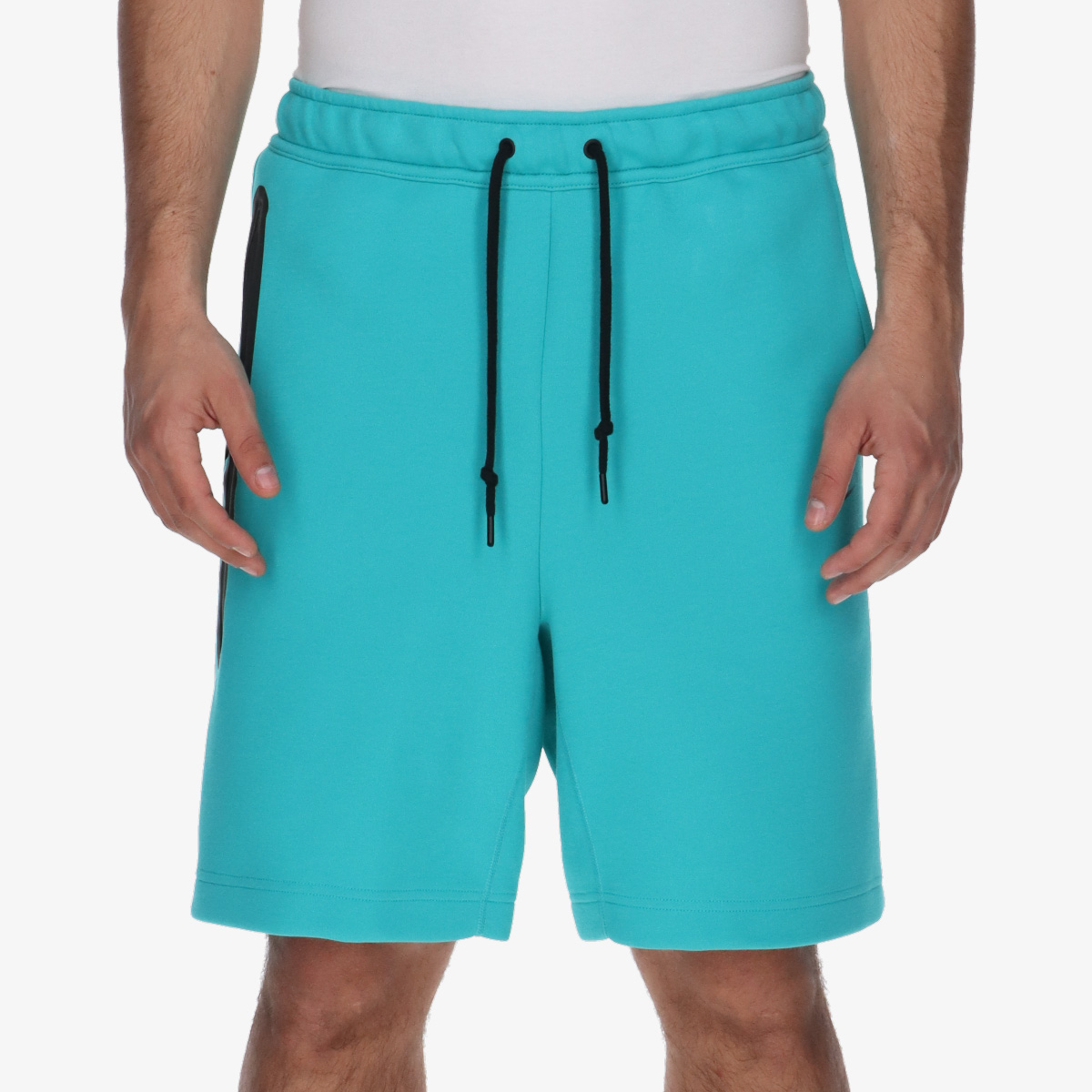 Nike Tech Fleece | Buzz Sneakers